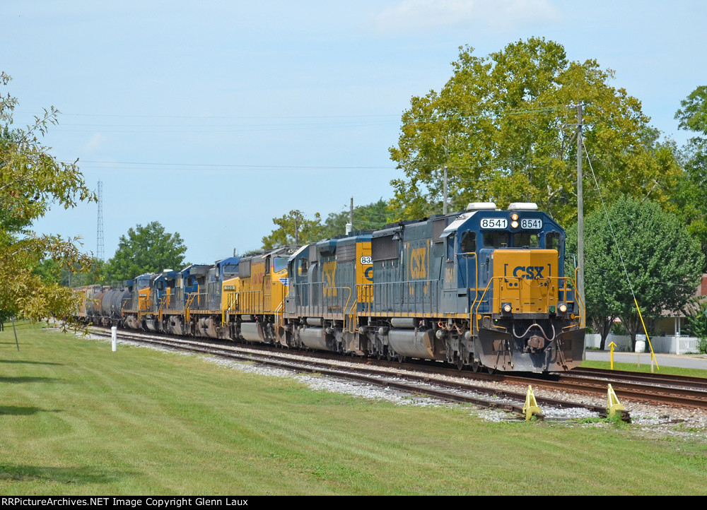 CSX 8541